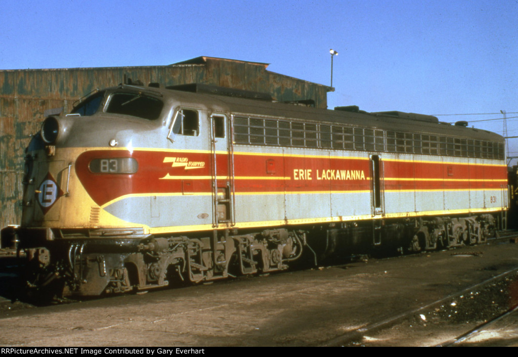 EL E8A #831 - Erie Lackawanna
